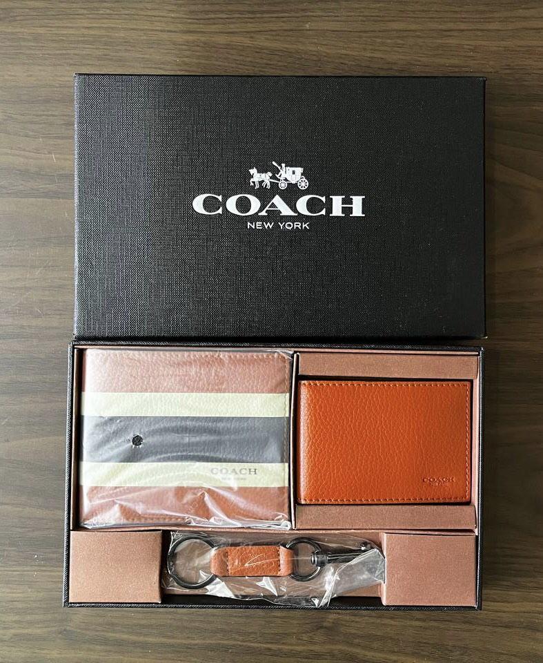 Coach Men wallet set, Luxury, Bags & Wallets on Carousell