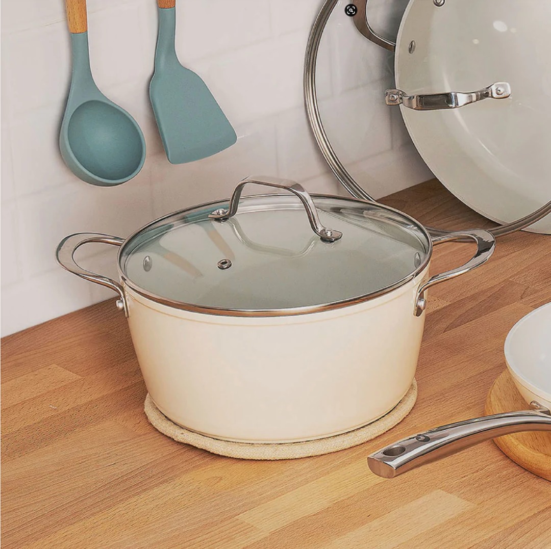 Cosmic Cookware Cosmo Casserole, Furniture & Home Living, Kitchenware ...