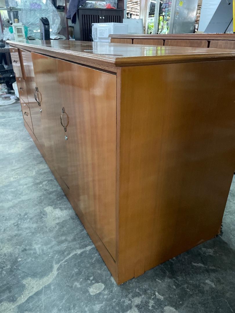 Dark Wooden Low Cabinet with Drawers / Kabinet Rendah Kayu Gelap dengan ...