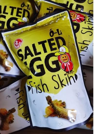 HALAL Salted Egg Fish Skin 105gm, Food & Drinks, Other Food & Drinks on ...
