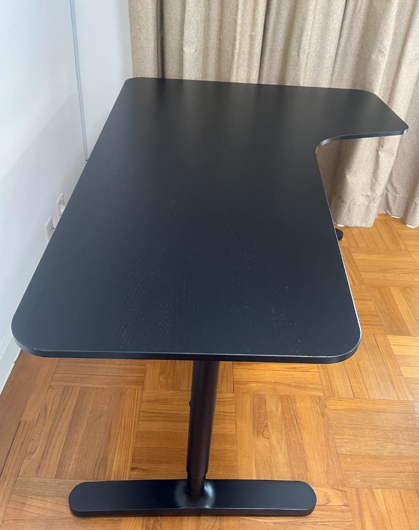 IKEA BEKANT Black Study Desk, 傢俬＆家居, 傢俬, 桌子 - Carousell