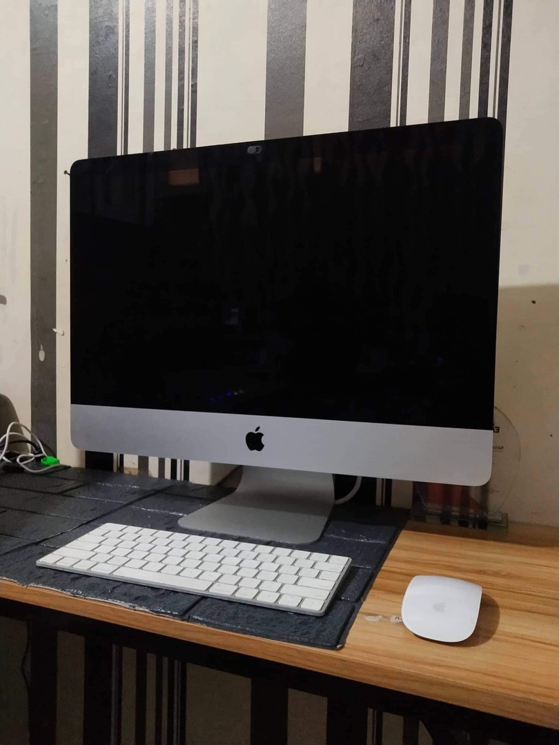 iMac 24 Inches 2017, Computers & Tech, Desktops on Carousell