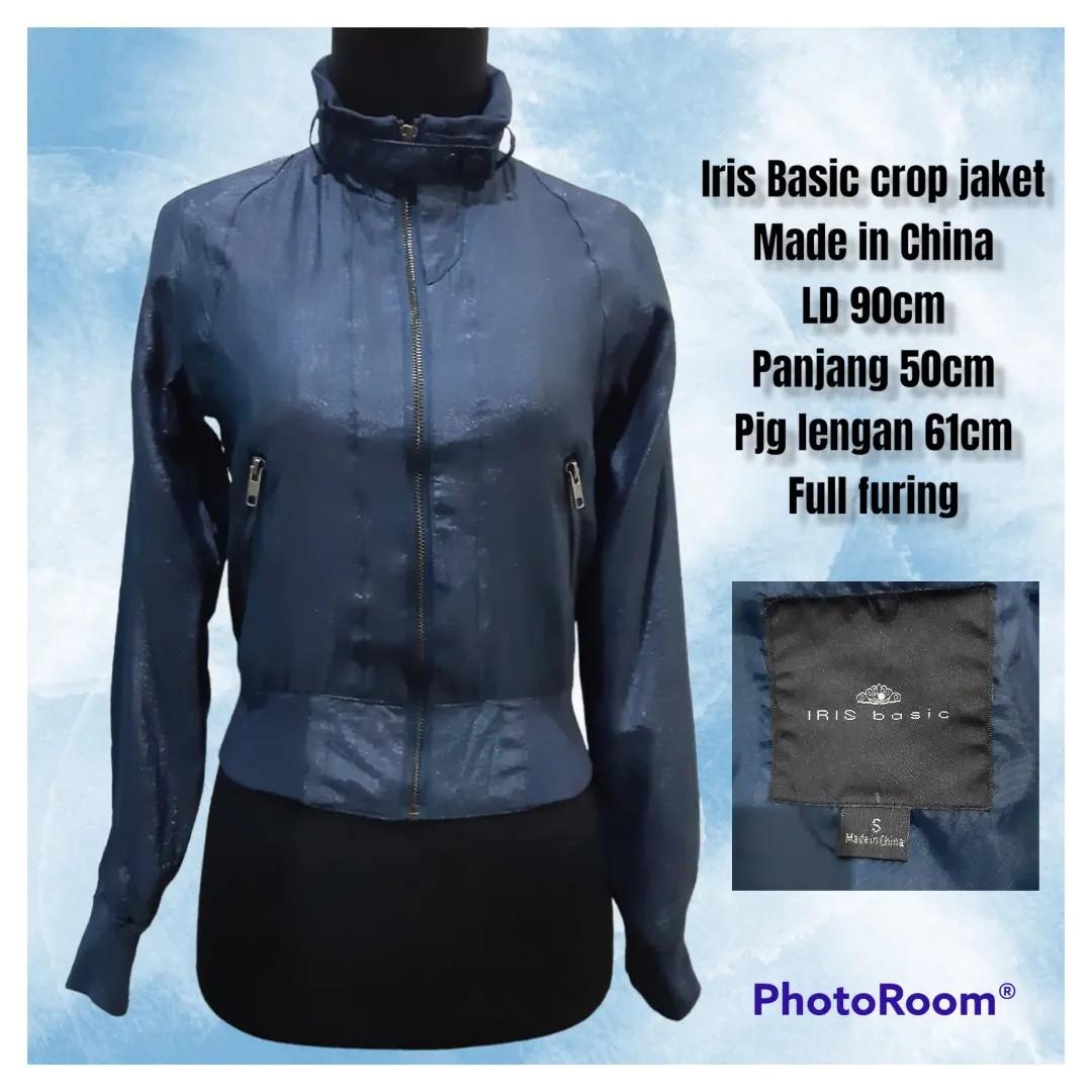 Iris Basic crop jaket navy keren kerah tinggi wanita, Fesyen Wanita ...