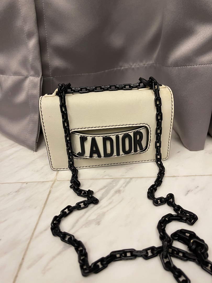 Jadior chain bag rare colour, Luxury, Bags & Wallets on Carousell