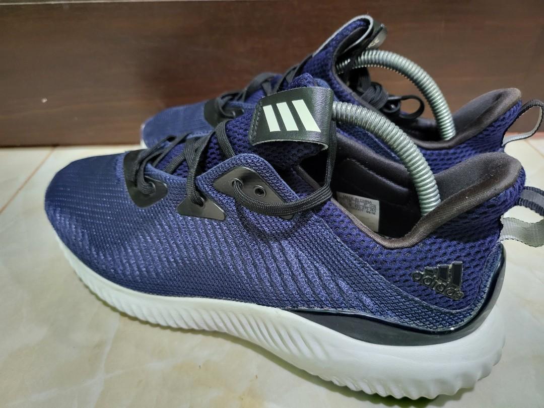 Kasut Adidas 9uk RM75, Men's Fashion, Footwear, Sneakers on Carousell