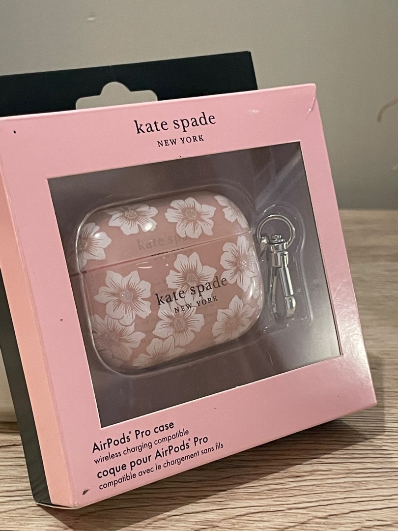Kate Spade airpods pro (gen 1) case, Audio, Headphones & Headsets on ...