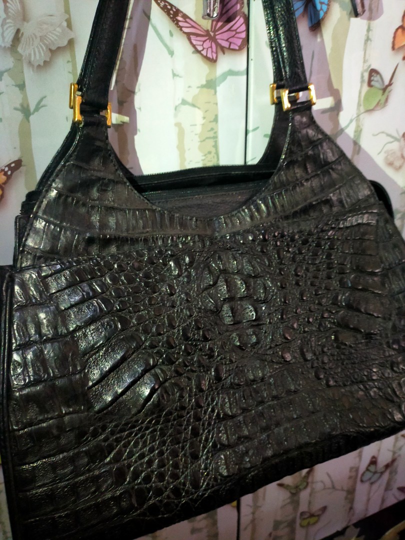 Large Crocodile Skin Bag, Women's Fashion, Bags & Wallets, Shoulder ...