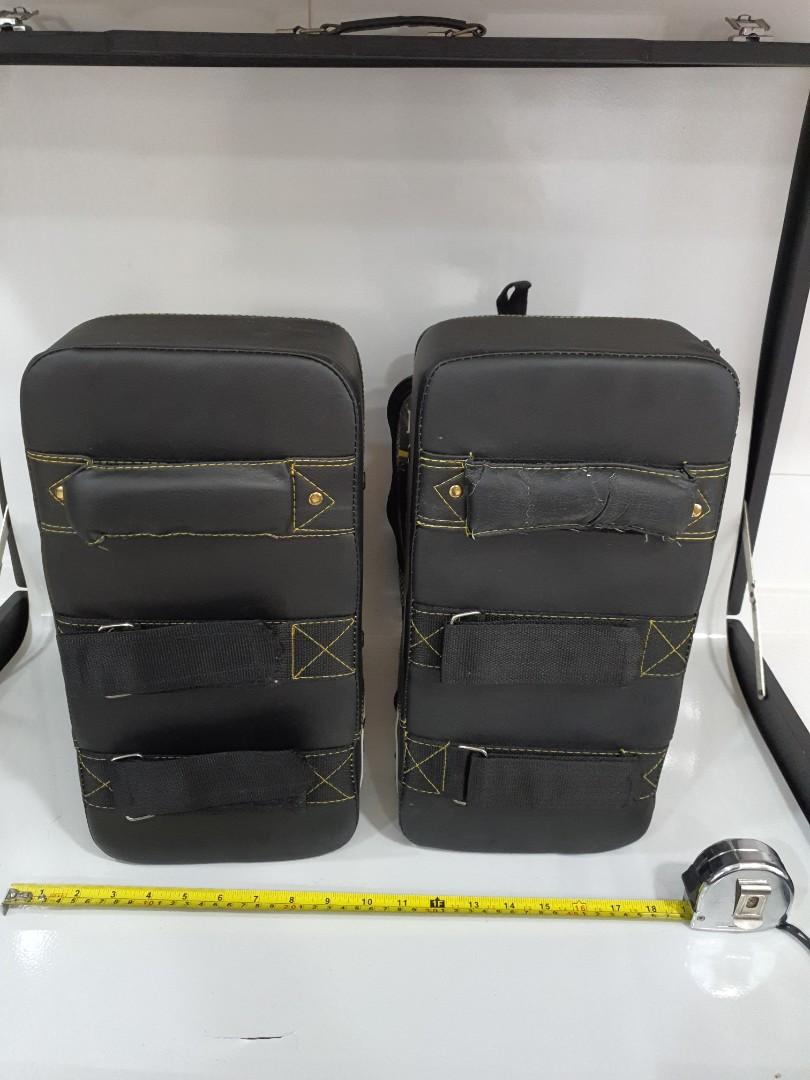 Lonsdale boxing gloves and Summit Dragon boxing pads, Sports Equipment ...