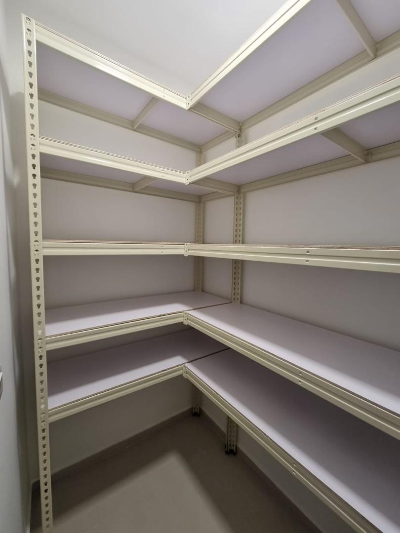 Metal rack / boltless shelving / storeroom rack, Furniture & Home ...