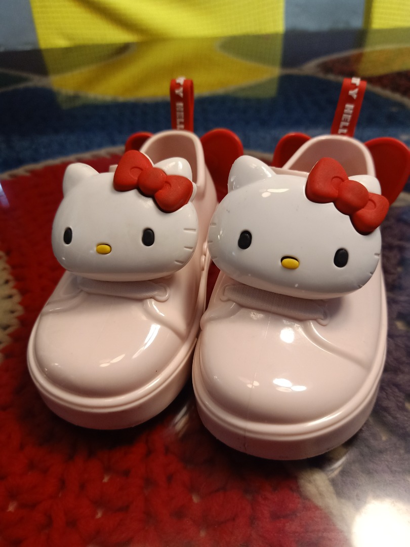 Mini Mel US 6, Babies & Kids, Babies & Kids Fashion on Carousell