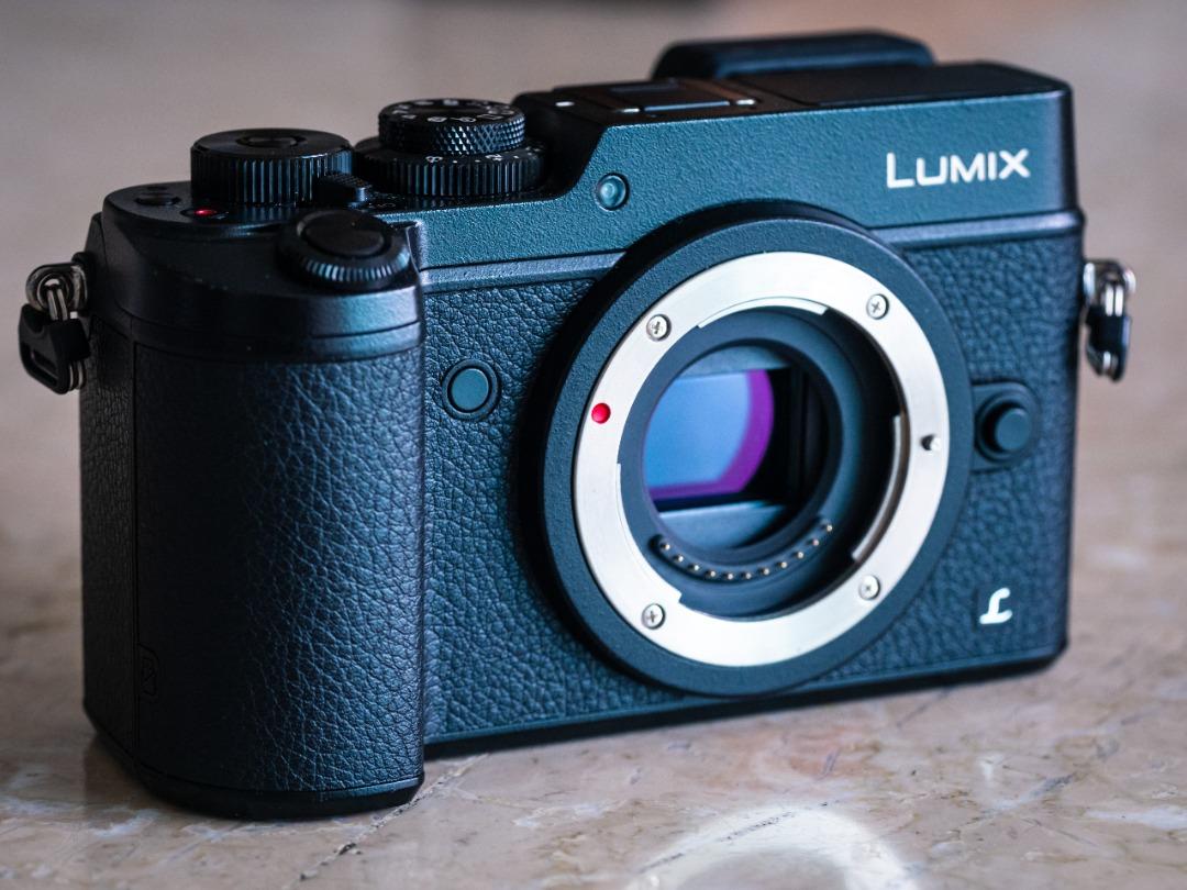 Panasonic Lumix GX8 (With Original Box and 3 Batteries - Well Maintained in Dry Box ...