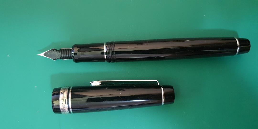 Pilot heritage 912 FA flex nib fountain pen, Hobbies & Toys, Stationery ...
