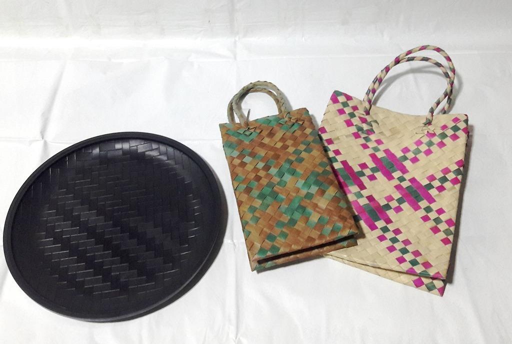 Plastic Bilao (30cm) bundle, Everything Else, Others on Carousell