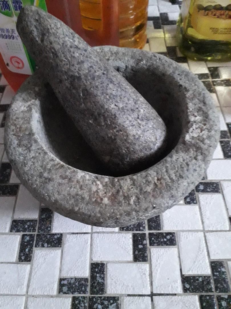 Preloved Hand Grinder Natural Franite Mortar & Pestle Pounder 17cm, TV ...
