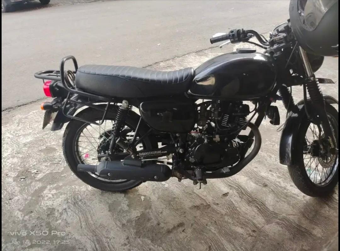 Rak Besi Motor Kawasaki W175, Motor di Carousell
