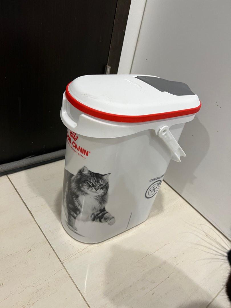 Royal Canin Food Bin 4kg, Pet Supplies, Homes & Other Pet Accessories ...