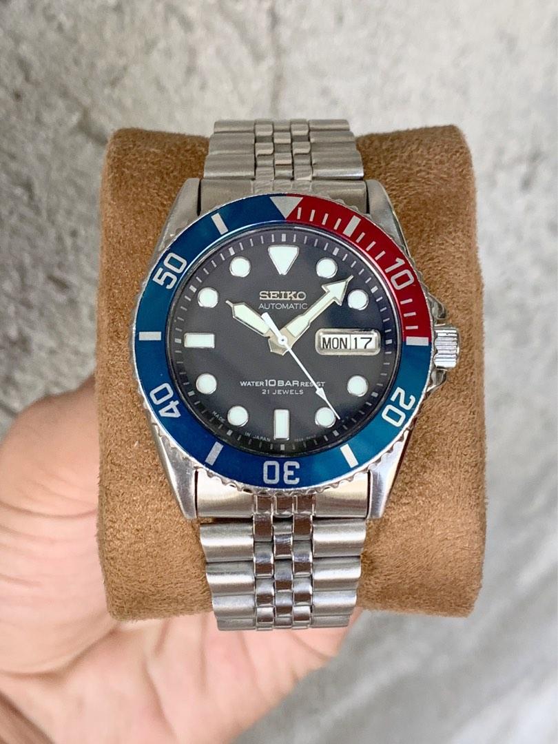 Seiko SKX033J, Men's Fashion, Watches & Accessories, Watches on Carousell