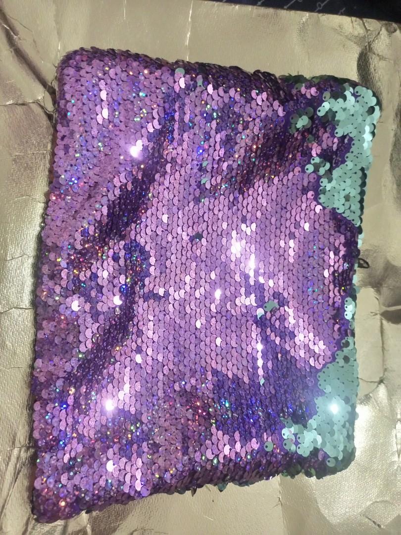 Sequence pouch, Women's Fashion, Bags & Wallets, Purses & Pouches on ...