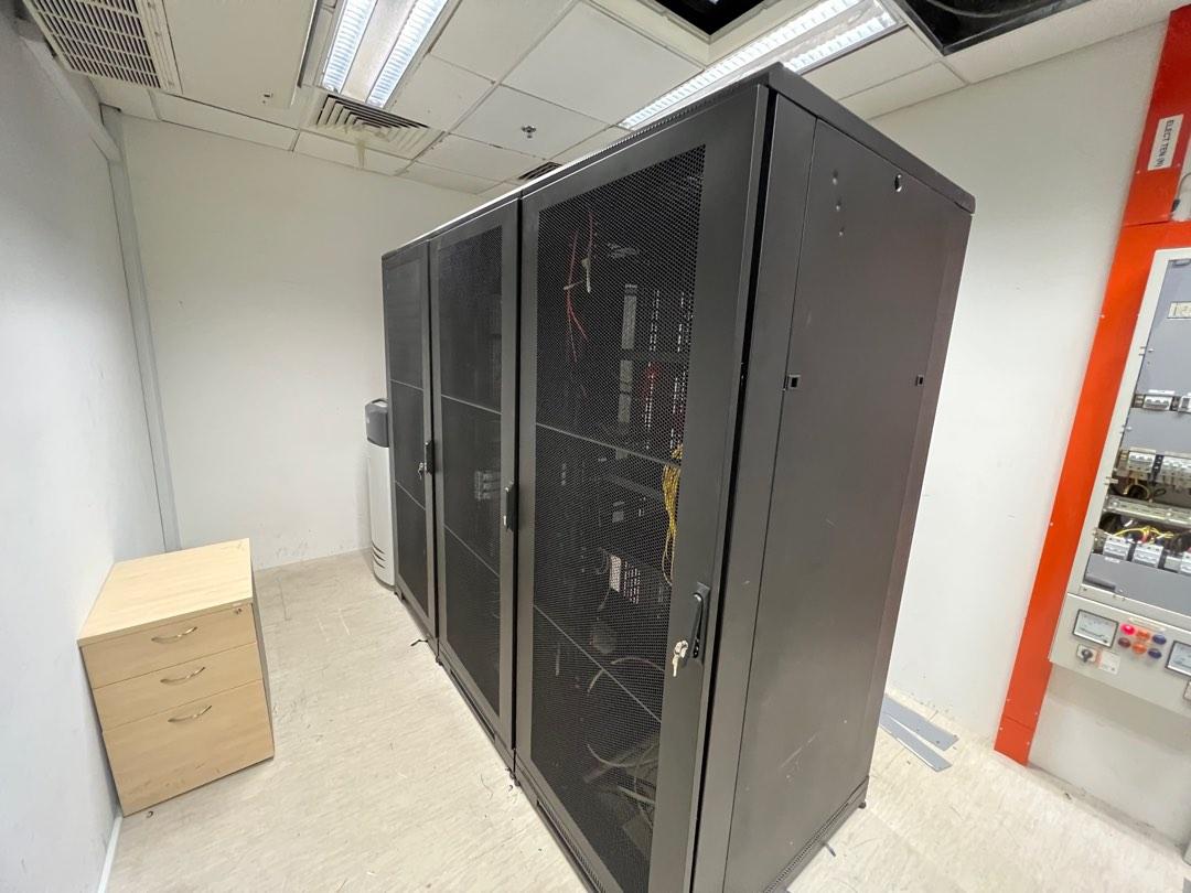 Server rack, Computers & Tech, Office & Business Technology on Carousell