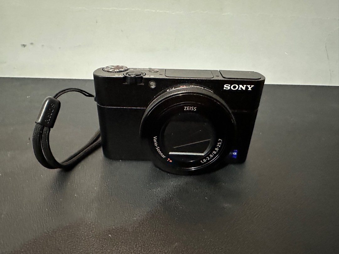 SONY RX100 VA, Photography, Cameras on Carousell