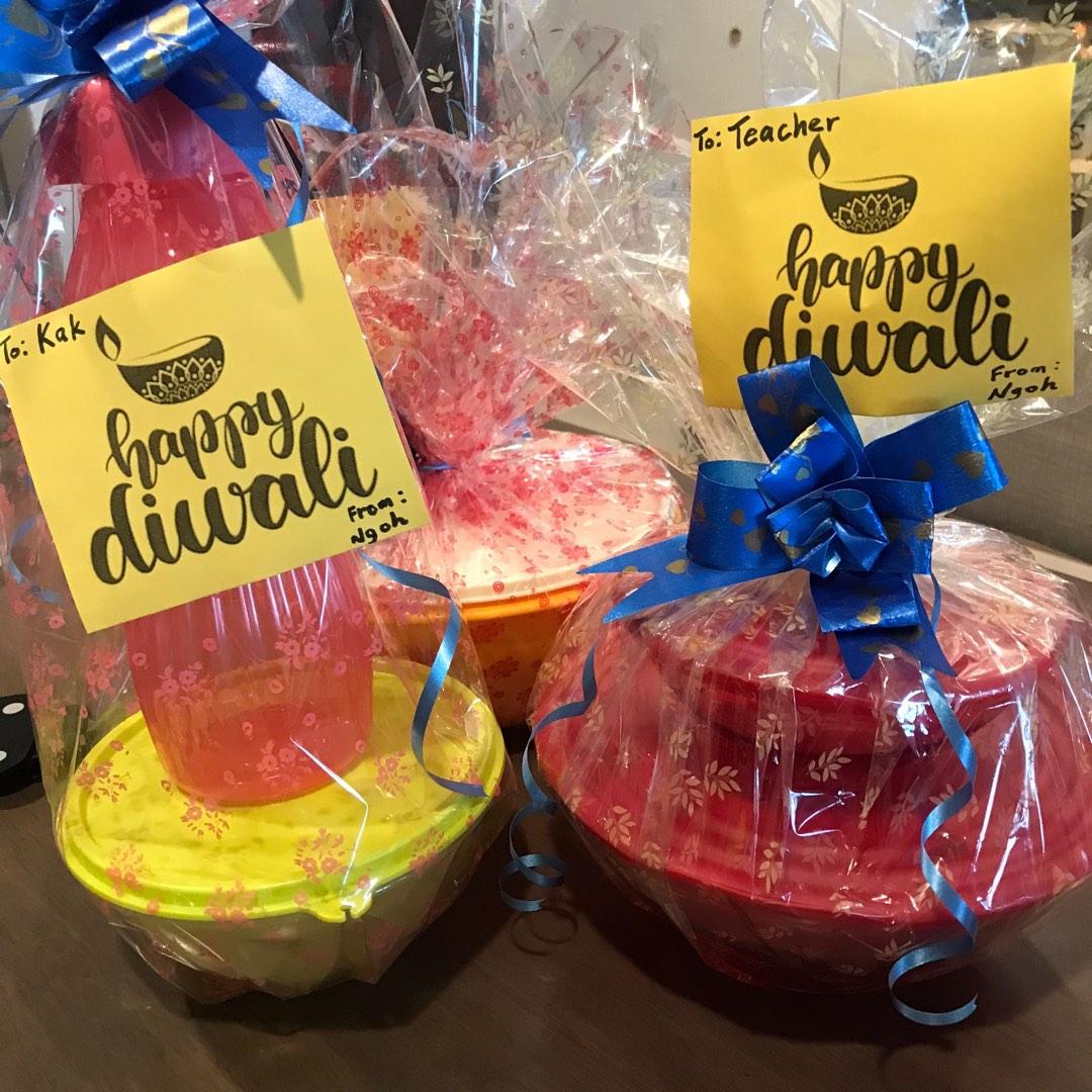 Tupperware Gift Hamper, Furniture & Home Living, Kitchenware ...