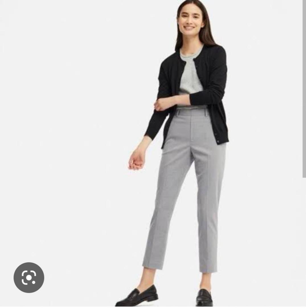 Uniqlo ezy tucked ankle pants plain grey, Women's Fashion, Bottoms, Other Bottoms on Carousell
