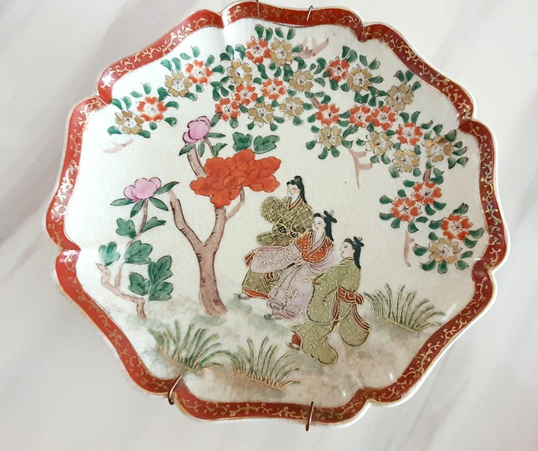 Vintage Satsuma hand painted decorative plate : Octagonal, curved ...