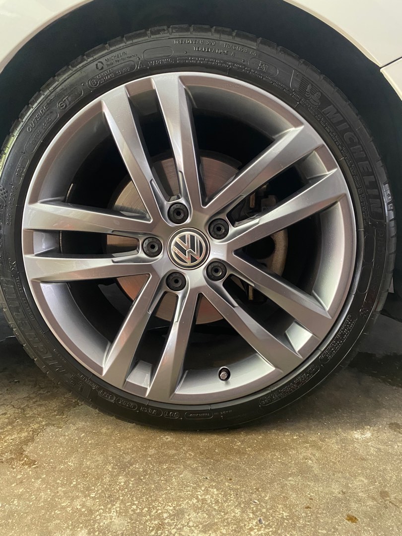 Volkswagen rims vw 18 ( rim with tyre ), Car Accessories, Tyres & Rims ...
