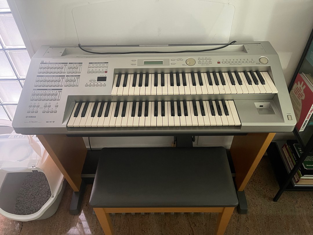 Yamaha Electone Stagea ELB-01, Hobbies & Toys, Music & Media, Musical Instruments on Carousell