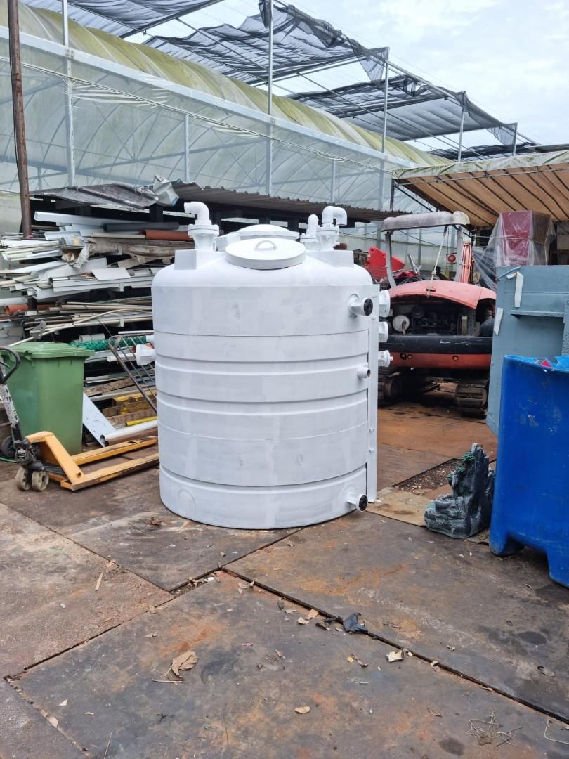 5000 litres liquid/water tank container for sale, Furniture & Home ...