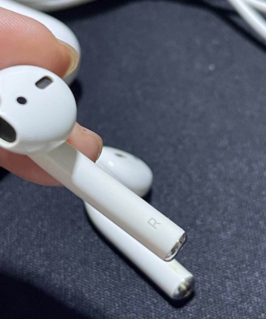 Airpod Apple First Gen, Audio, Earphones on Carousell
