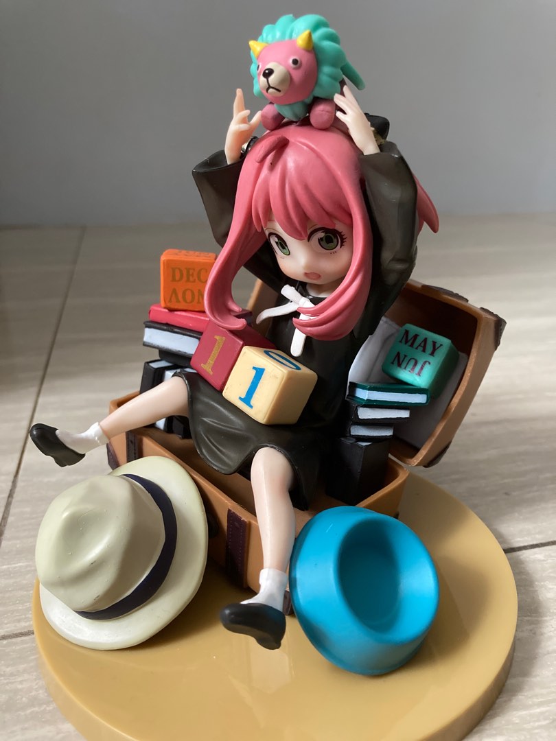 Anya forger figure, Hobbies & Toys, Toys & Games on Carousell