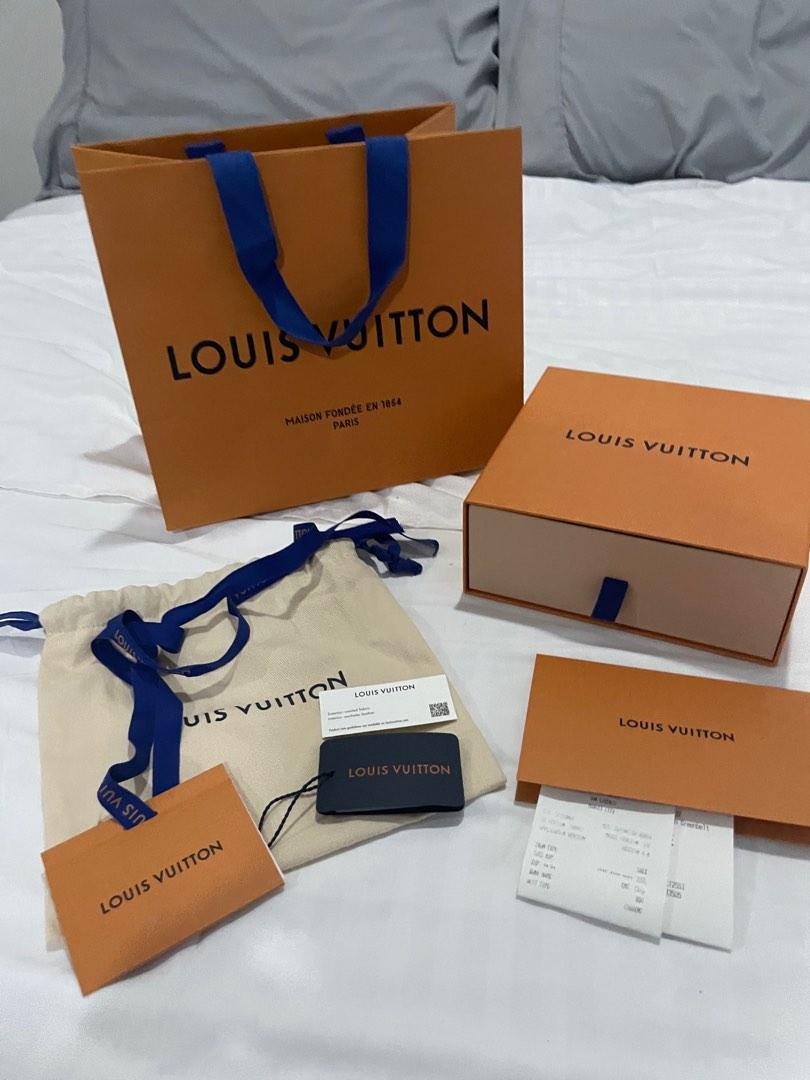 Authentic Louis Vuitton belt box, paperbag, dustbag and receipt and ...