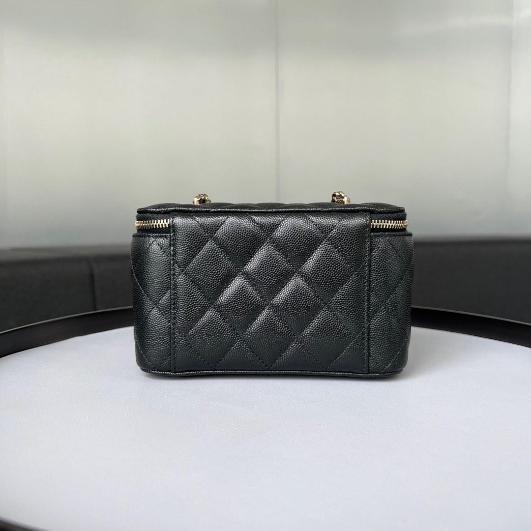 Chanel Long Vanity, Luxury, Bags & Wallets on Carousell
