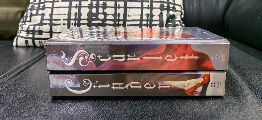 Cinder x Scarlet by Marissa Mayer, Hobbies & Toys, Books & Magazines ...