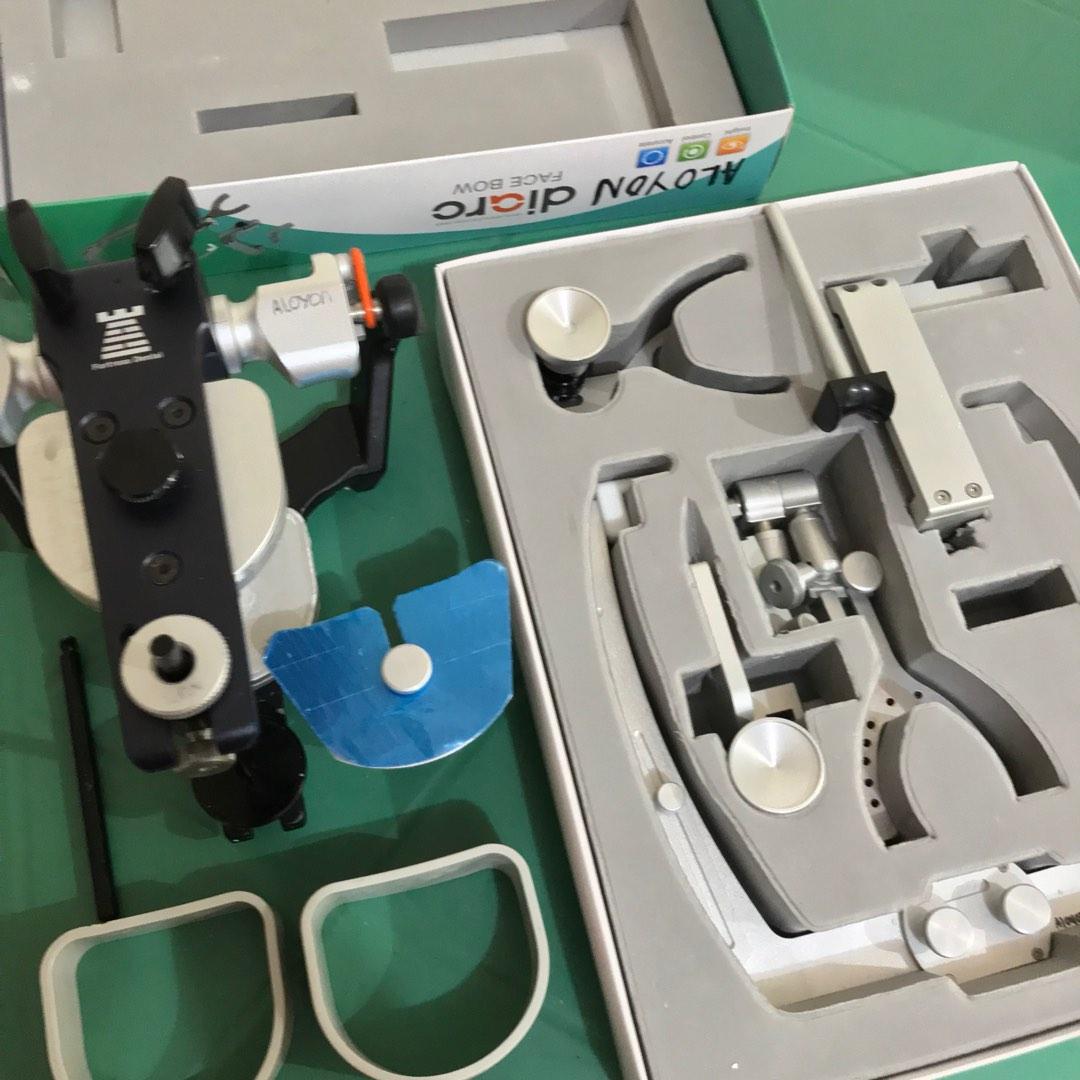 Corident CSA 400 Articulator (Semi-Adjustable Articulator), Health ...