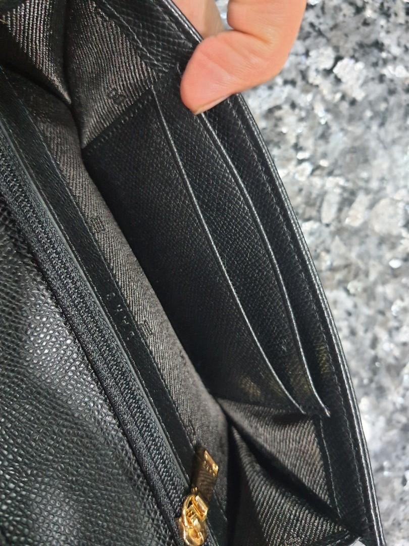 DAKS Bifold Long Wallet, Women's Fashion, Bags & Wallets, Wallets ...