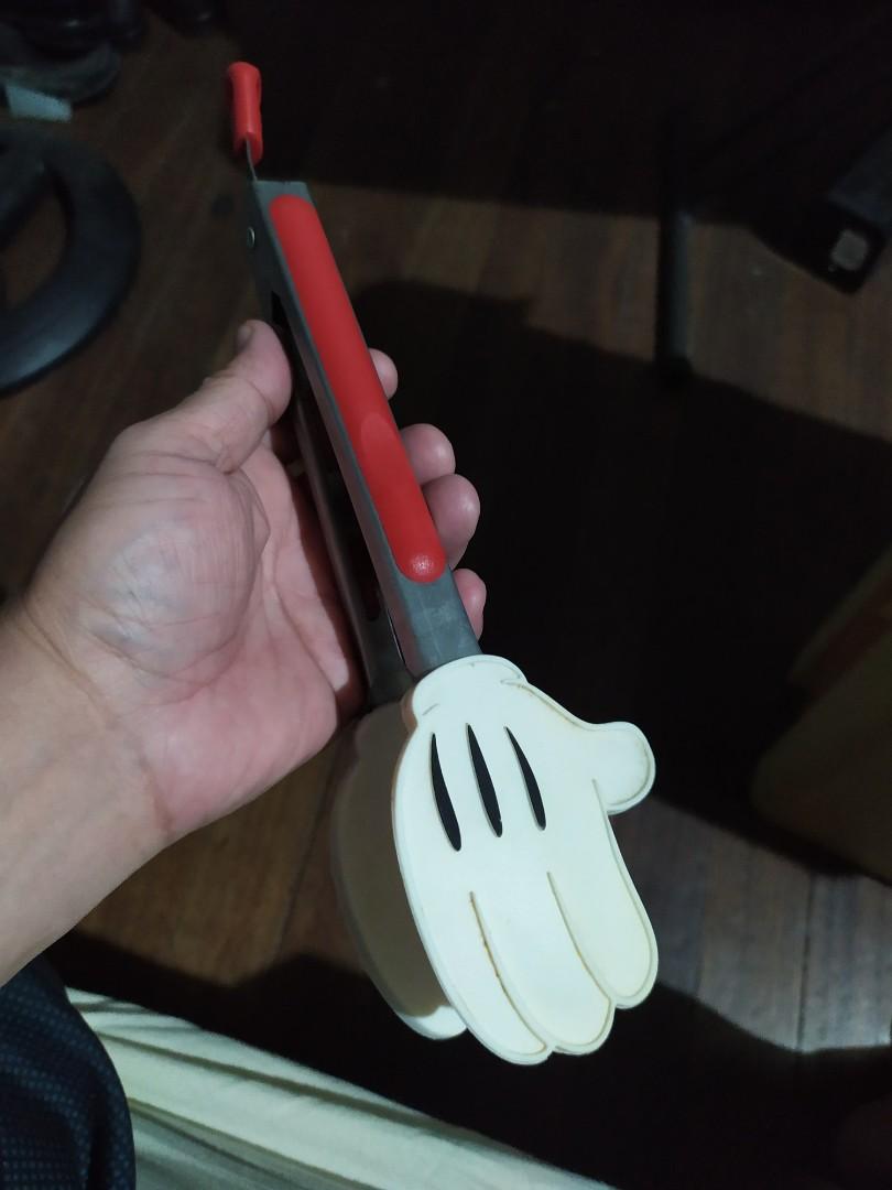 Disney Mickey mouse tongs, Hobbies & Toys, Toys & Games on Carousell