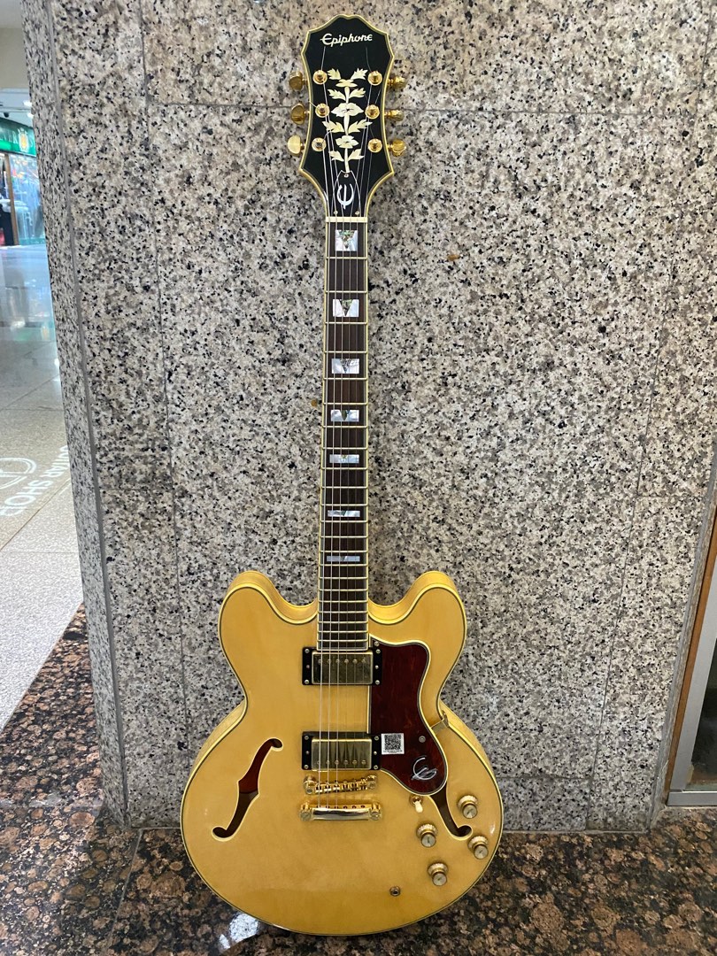 Epiphone Sheraton-II PRO Electric Guitar, Natural (NOS), Hobbies & Toys ...