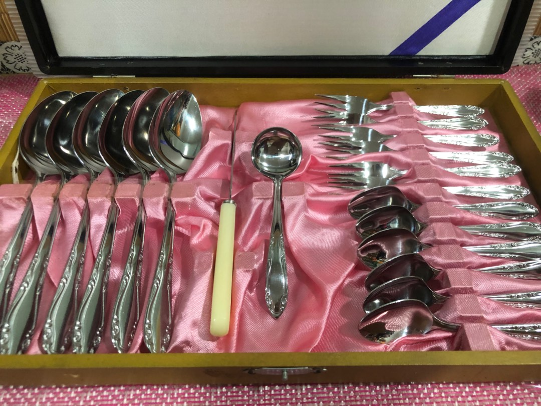 Famous Kai Plumline Made in Japan stainless steel spoons and forks ...
