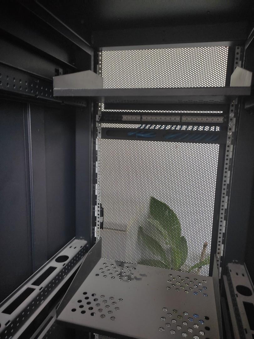 IBM server rack cabinet, Computers & Tech, Office & Business Technology ...