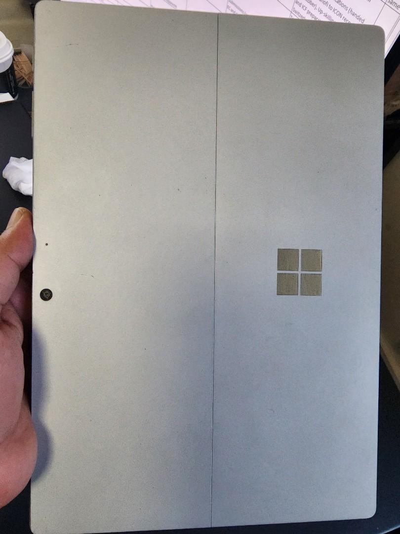 Microsoft Surface 7 pro, used, 128 GB, new original screen replaced ...