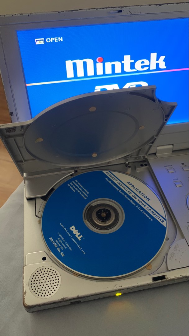 Mintek DVD player, TV & Home Appliances, TV & Entertainment, Blu-Ray & Media Players on Carousell