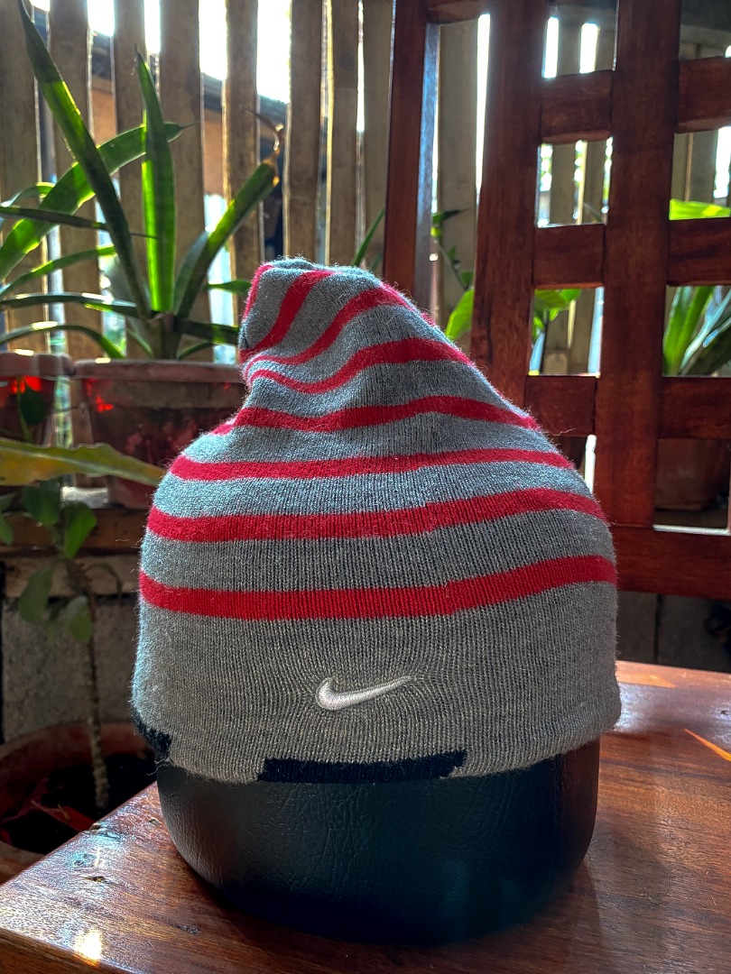 NIKE REVERSIBLE, Men's Fashion, Watches & Accessories, Caps & Hats on ...