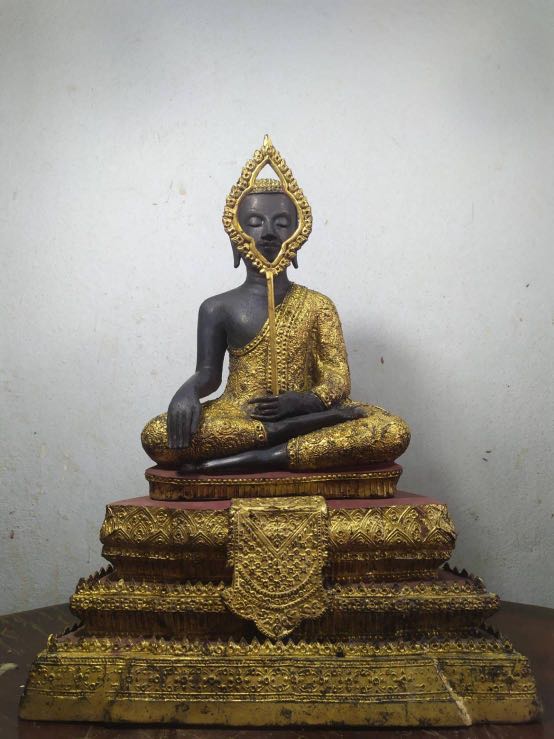 Phra Bucha Ratanakosin Lap 9” Bucha Dssss, Hobbies & Toys, Memorabilia ...