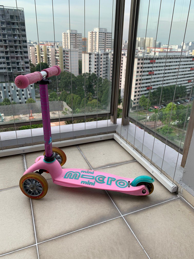 Pink micro mini scooter, Sports Equipment, Sports & Games, Skates ...