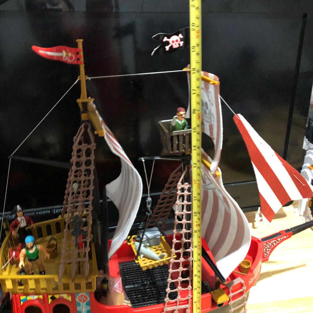 pirate ship, toy, Hobbies & Toys, Toys & Games on Carousell