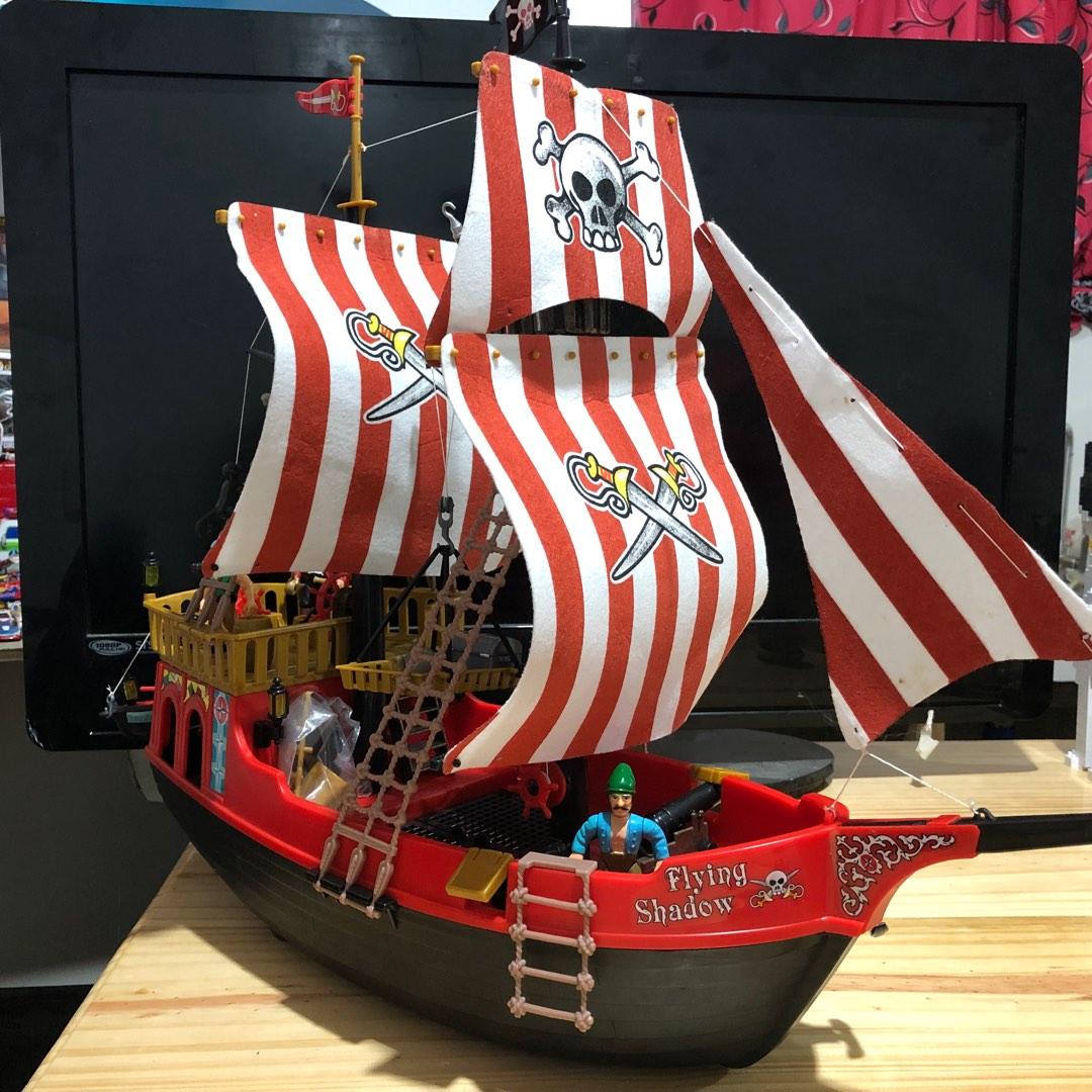 pirate ship, toy, Hobbies & Toys, Toys & Games on Carousell