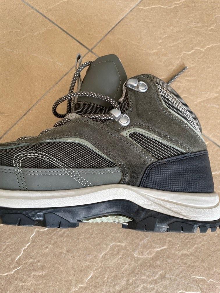 Quechua MH100 Hiking Shoes, Sports Equipment, Hiking & Camping on Carousell