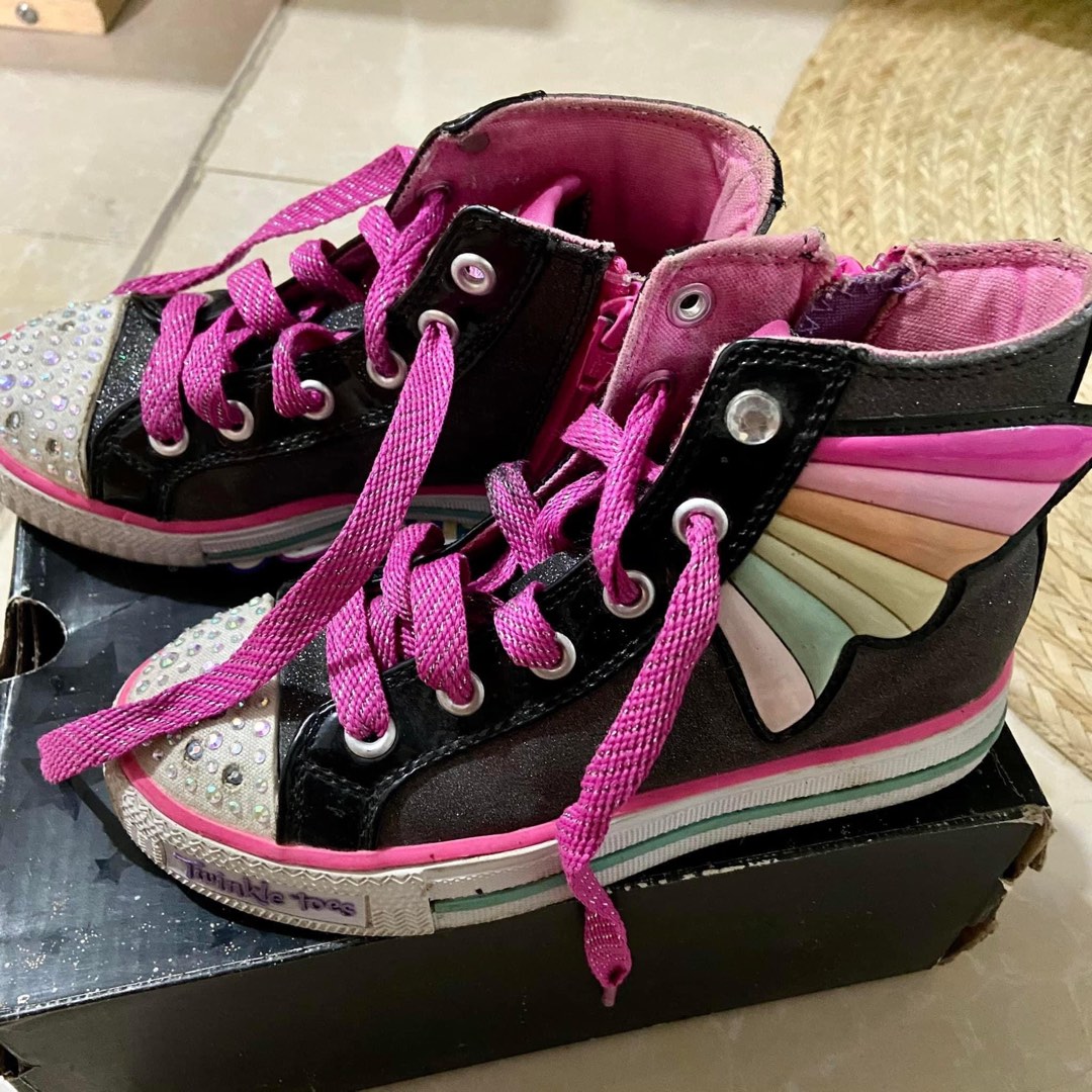 Skechers Twinkle Toes Us12, Babies & Kids, Babies & Kids Fashion on ...